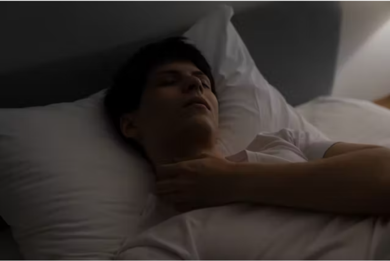 Jリーガーも愛用！体の"リカバリー"に特化したEirisプロテインの魅力とは？